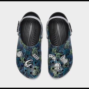 CROCS | Shoes | Nwt Crocs X Disney Star Wars Mandalorian Classic Grogu ...
